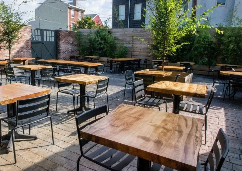 Our 10 Favorite Restaurants with Outdoor Seating | UNATION