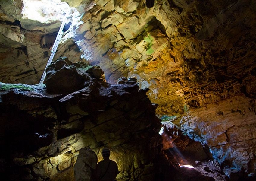 caves and caverns in austin