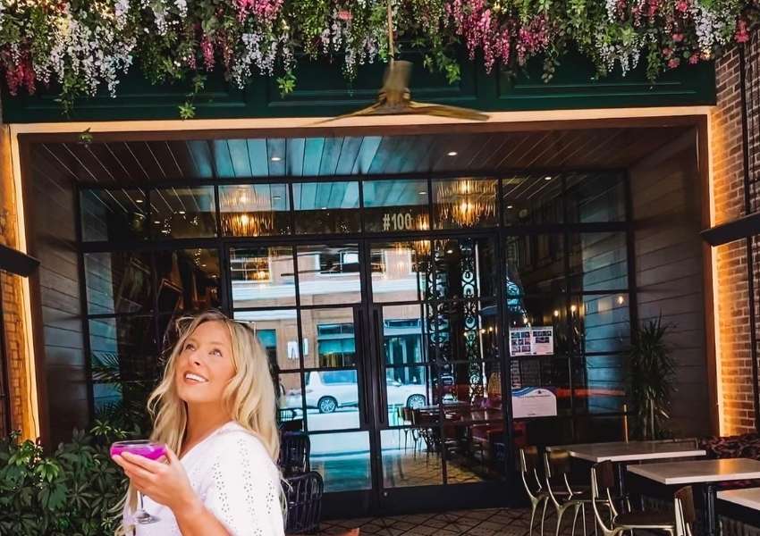 date night in Deep Ellum